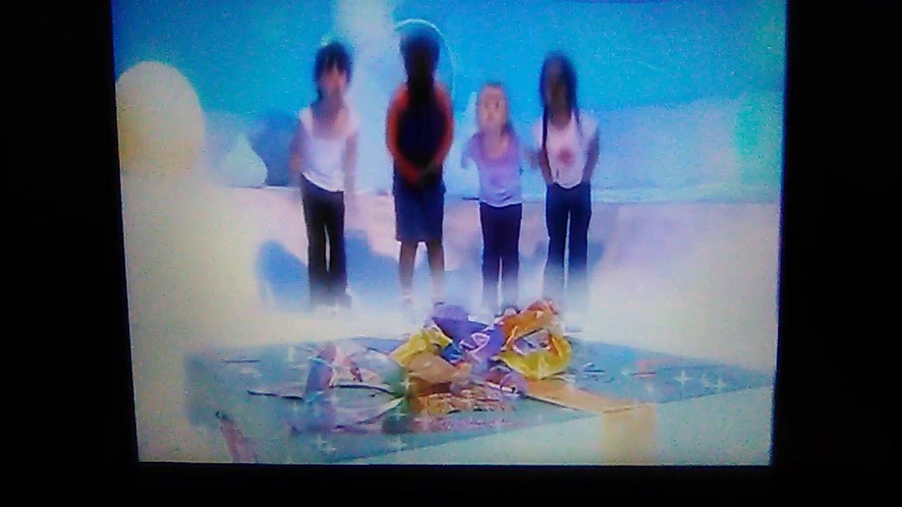 Boohbah: Crossroads Present Giving - YouTube