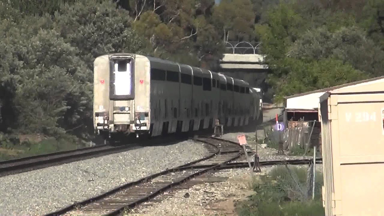 Amtrak Coast Starlight 11 With CDTX 2052 Flies Through Goleta Station ...