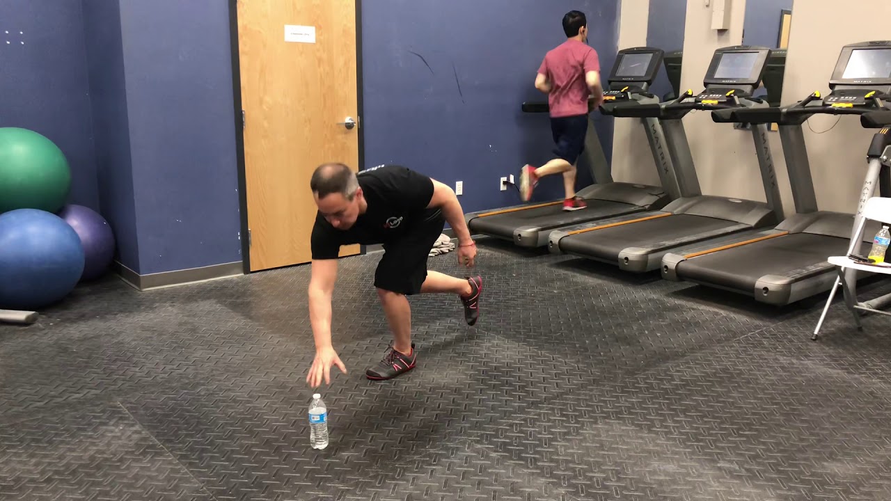 Single Leg Lateral Reach and Touch - YouTube