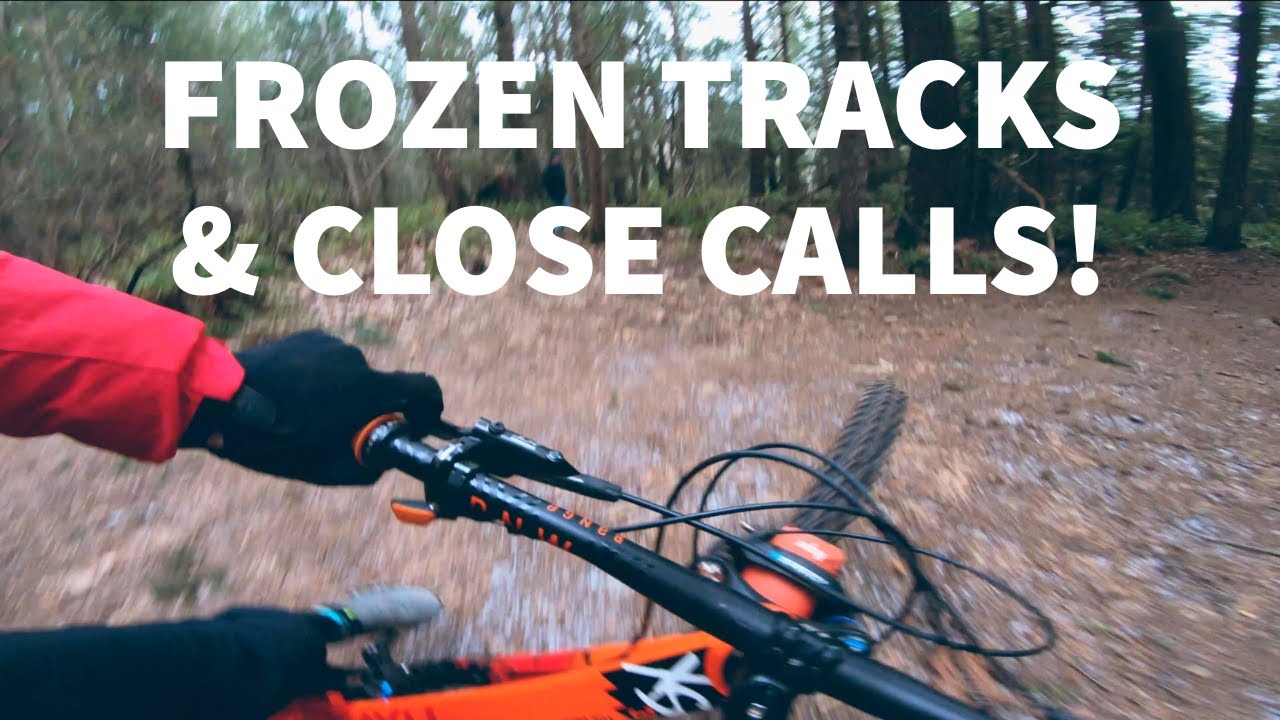 FROZEN TRACKS & CLOSE CALLS, RIGHT BEFORE MORE SNOW HIT! - YouTube