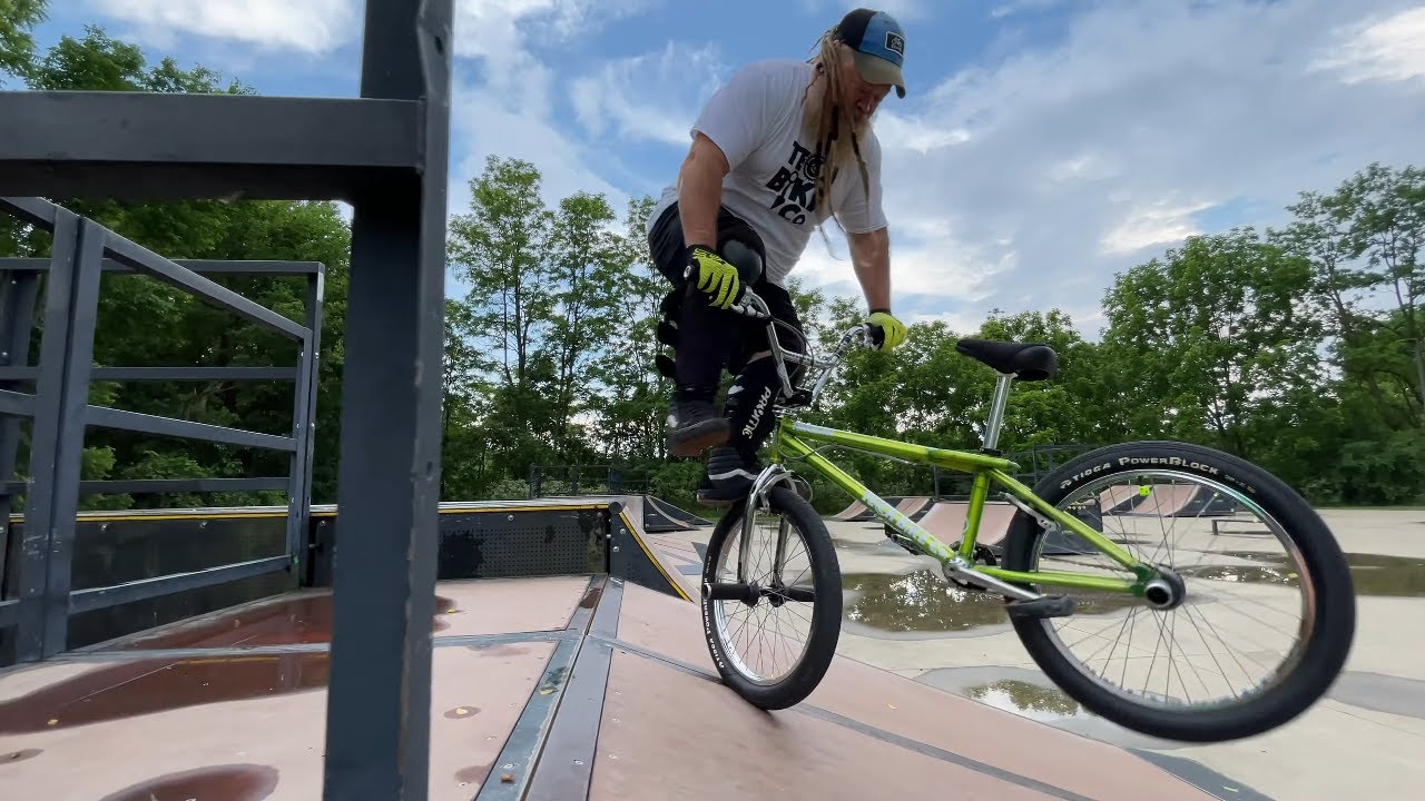 Dustin Reese Saves The Day! - YouTube