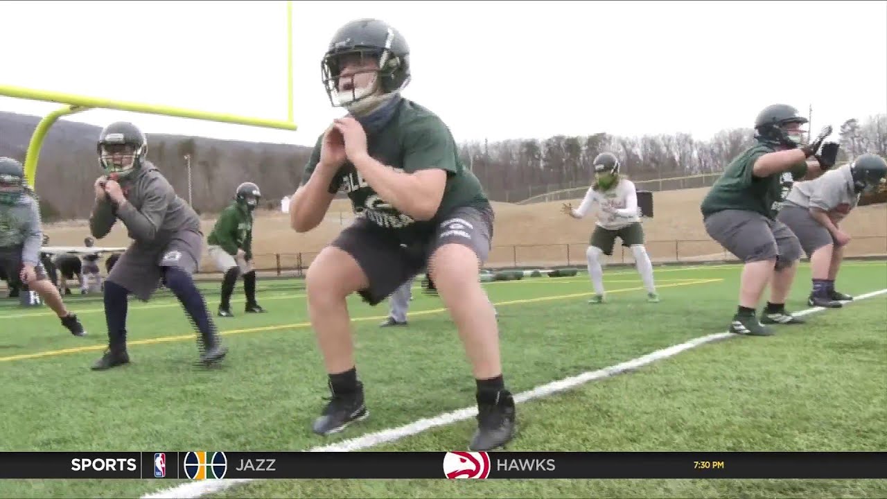 Glenvar Highlanders open up official football season - YouTube