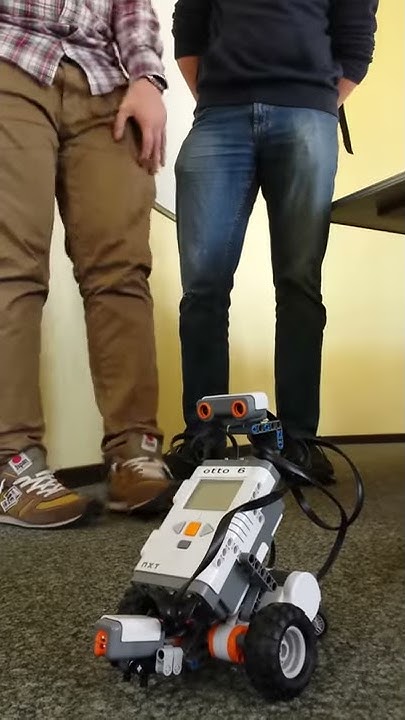 Und noch mehr tanzende Roboter - YouTube