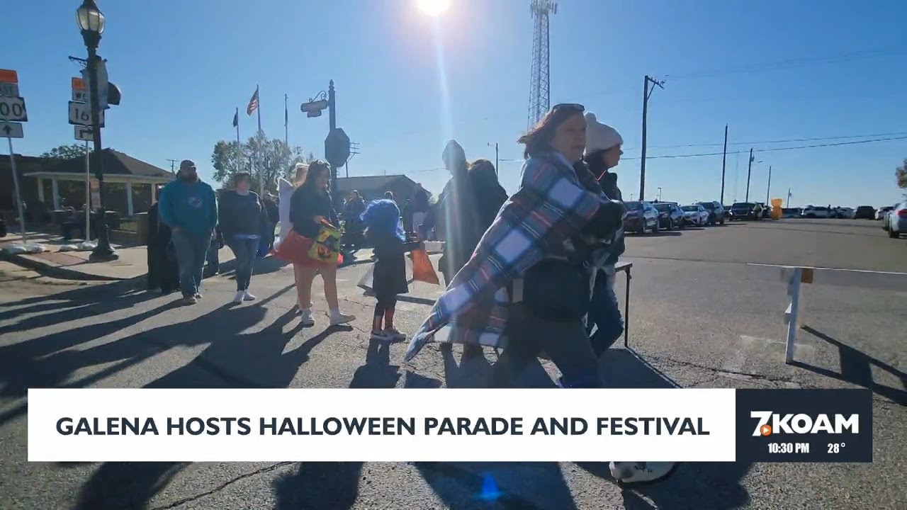 Galena hosts Halloween Parade and Festival - YouTube