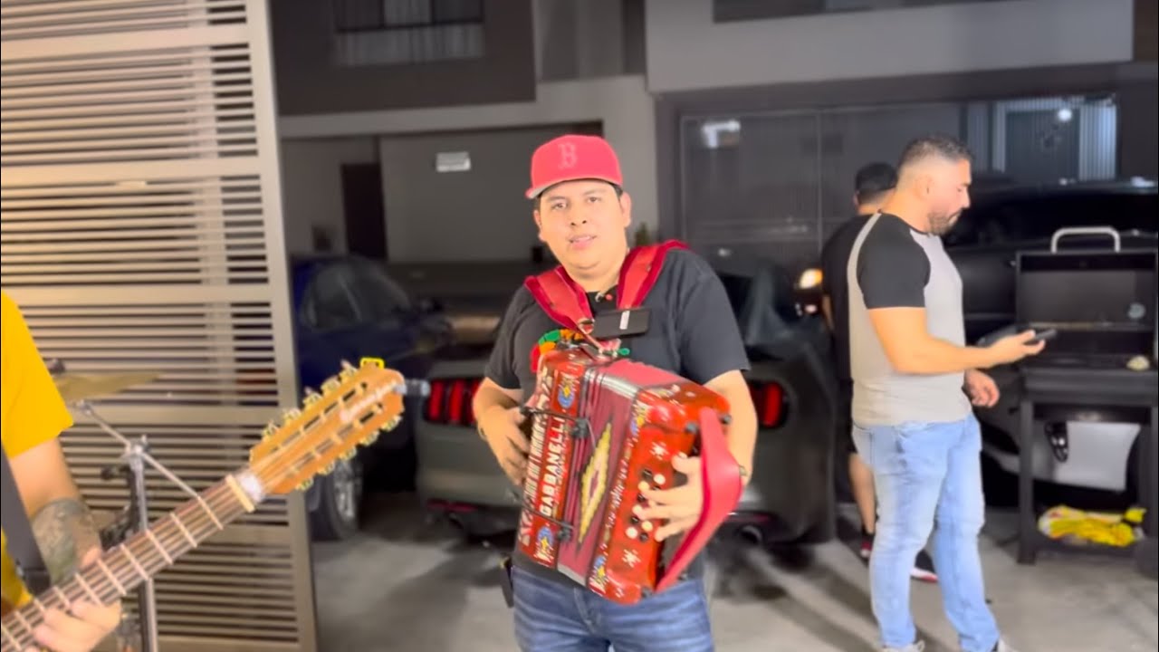 Ando Bien Pedo - Los Regios - YouTube