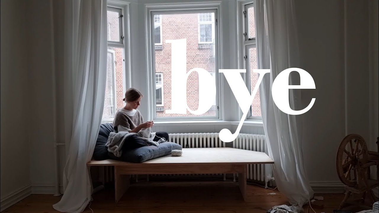 Saying Goodbye - And knitting my last project 🙏 - YouTube