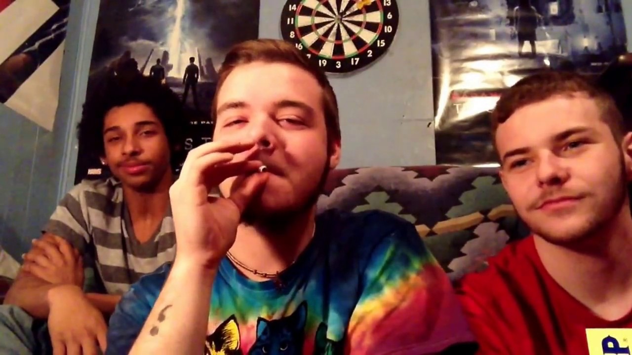 Super Stoned! Ft. CKash, Blunt, & BigCat - YouTube