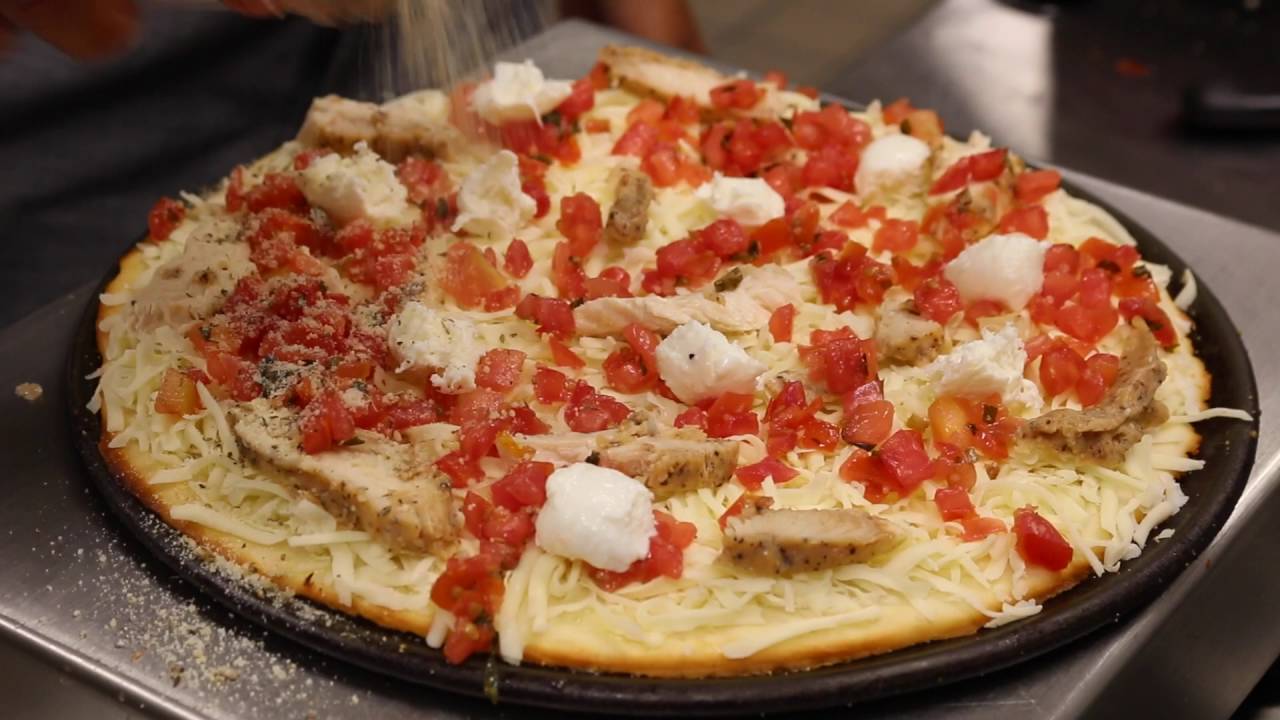 CHICKEN BRUSCHETTA PIZZA | DONATOS - YouTube