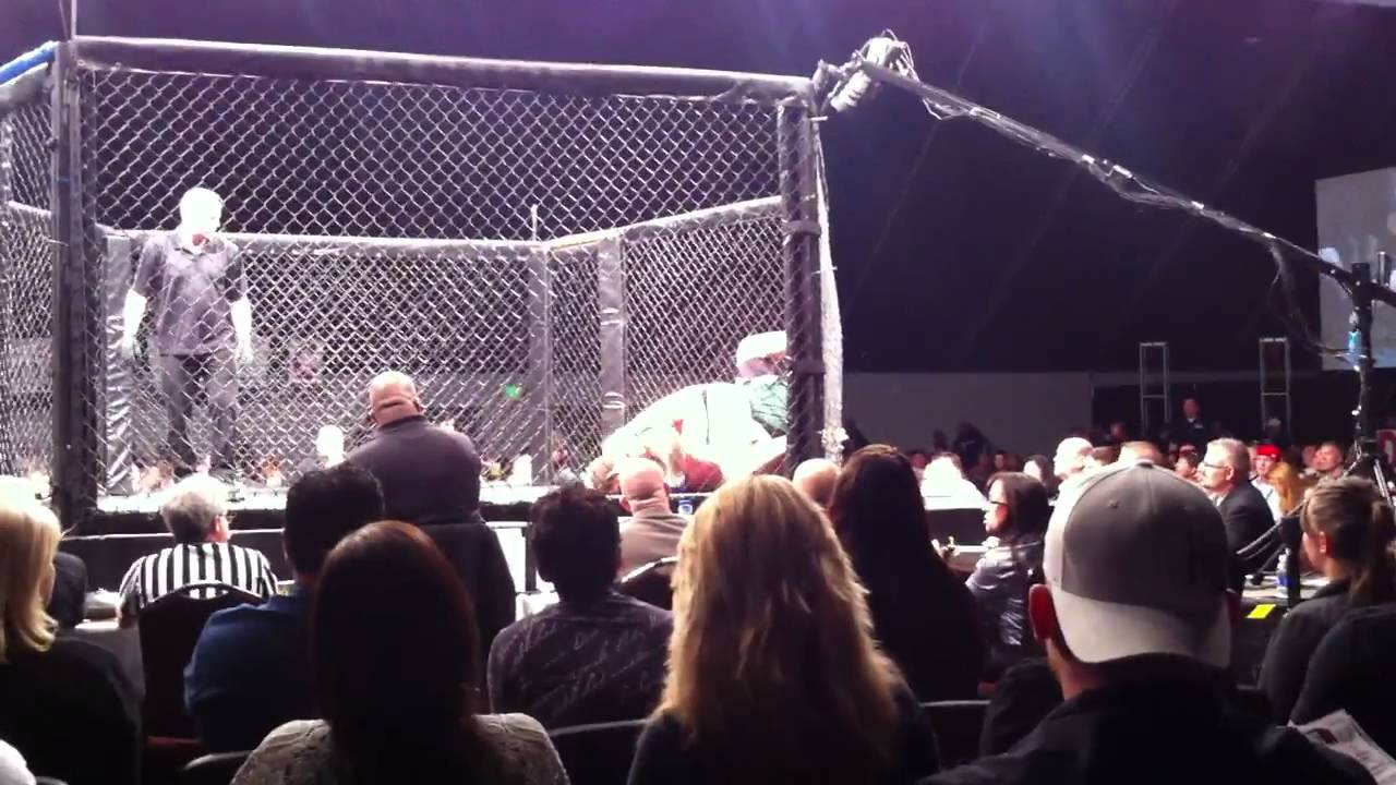Trevor Smith wins local Light Heavyweight MMA Title April 24, 2011 ...