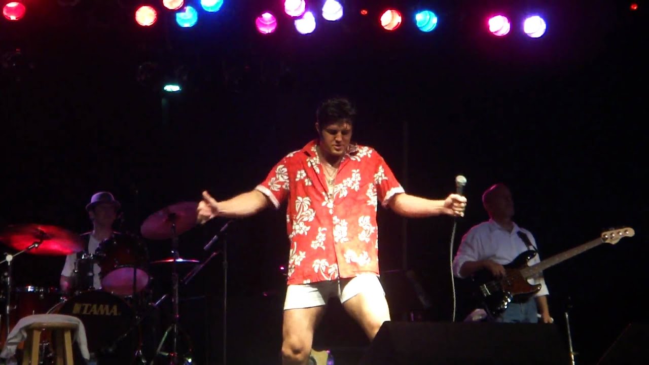 Elvis Tribute Ryan Pelton - Can't Help Falling in Love - YouTube