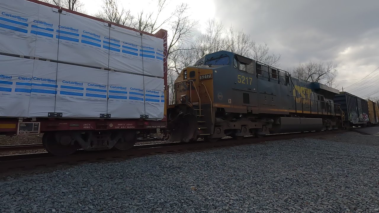 [4K] 01-27-2023 MIddlesex, NJ Crossing CSX Railfanning- 576 Axles, 37 ...