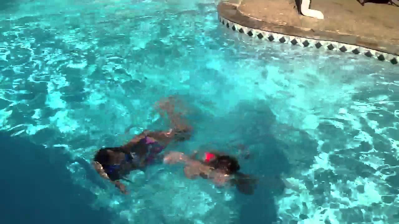 Samantha is swimming! - YouTube