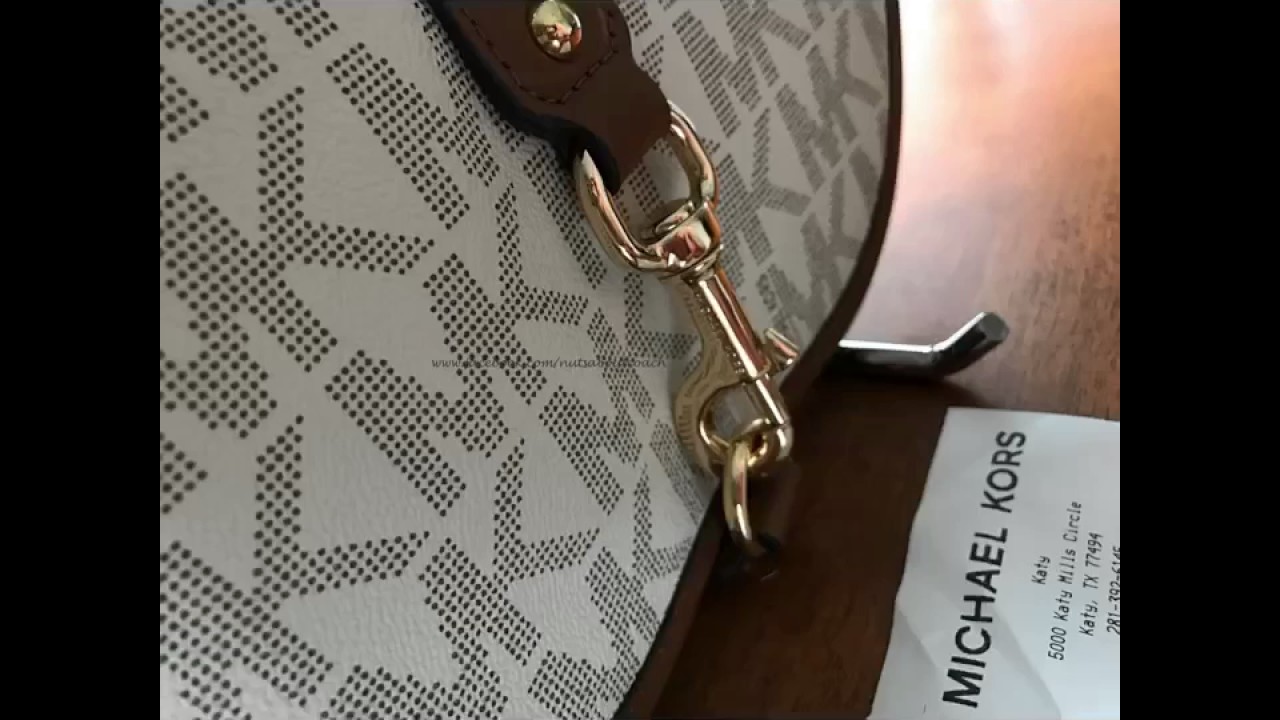 MICHAEL KORS Jamie Large Saddle Bag Signature PVC_VANILLA - YouTube