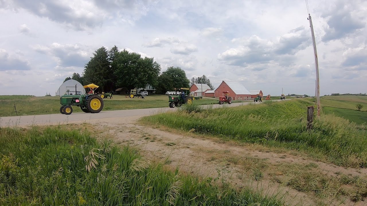 WMT TRACTORCADE 2023 - YouTube