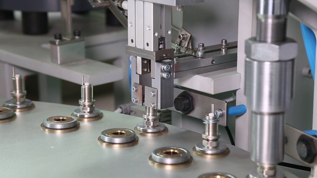 Metal riveting machine automatic clinching machine - YouTube