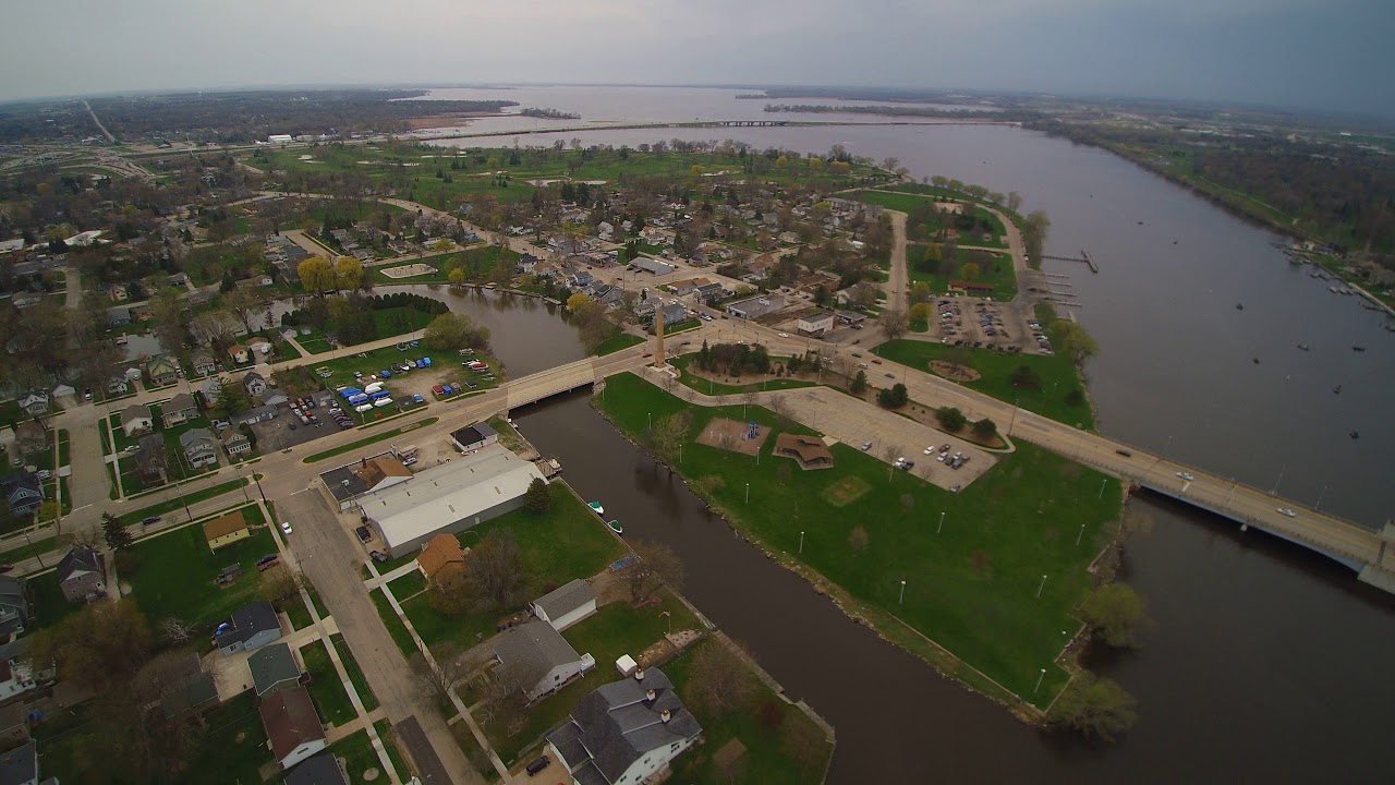Oshkosh, WI Drone Video - YouTube