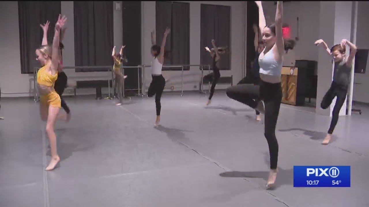 Dancing to fight cancer - YouTube