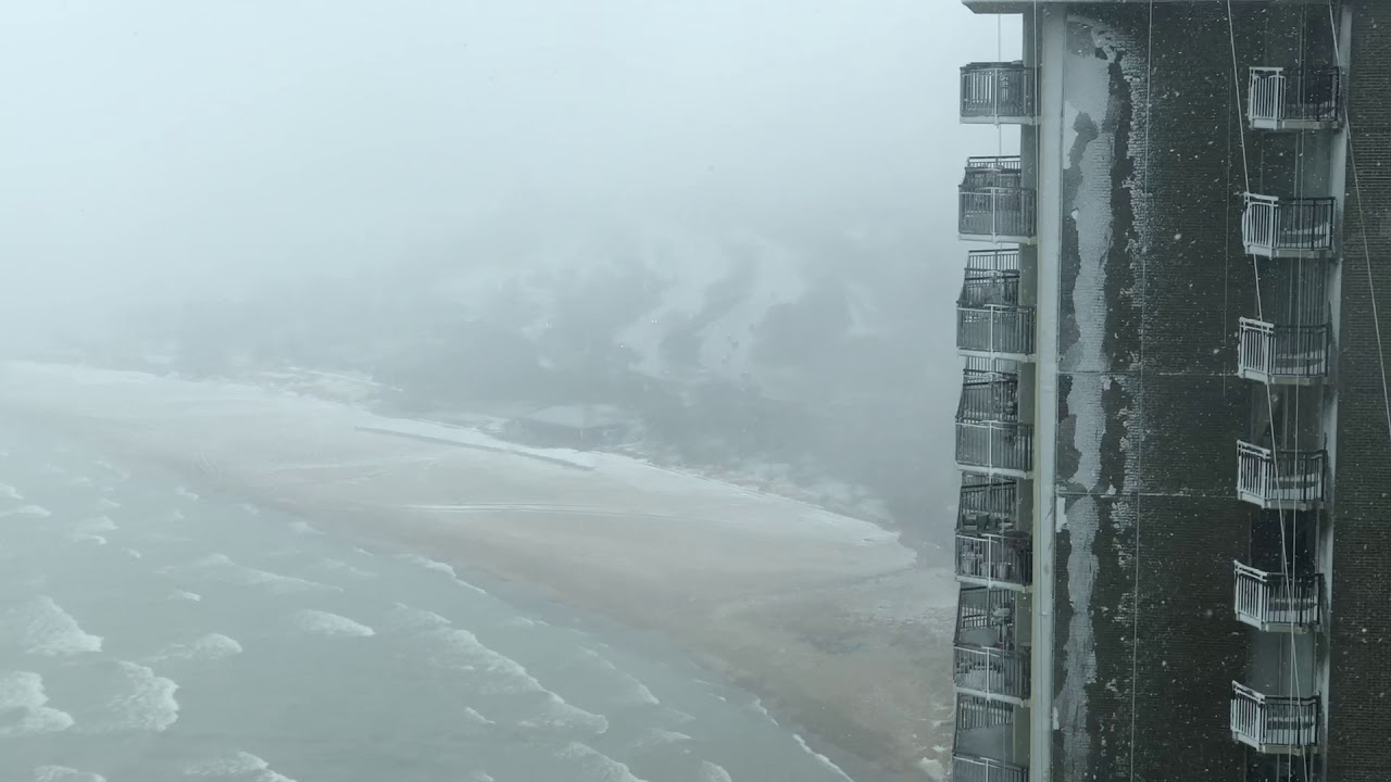 Chicago Snow 2019 April 14 - Summer Holiday - YouTube