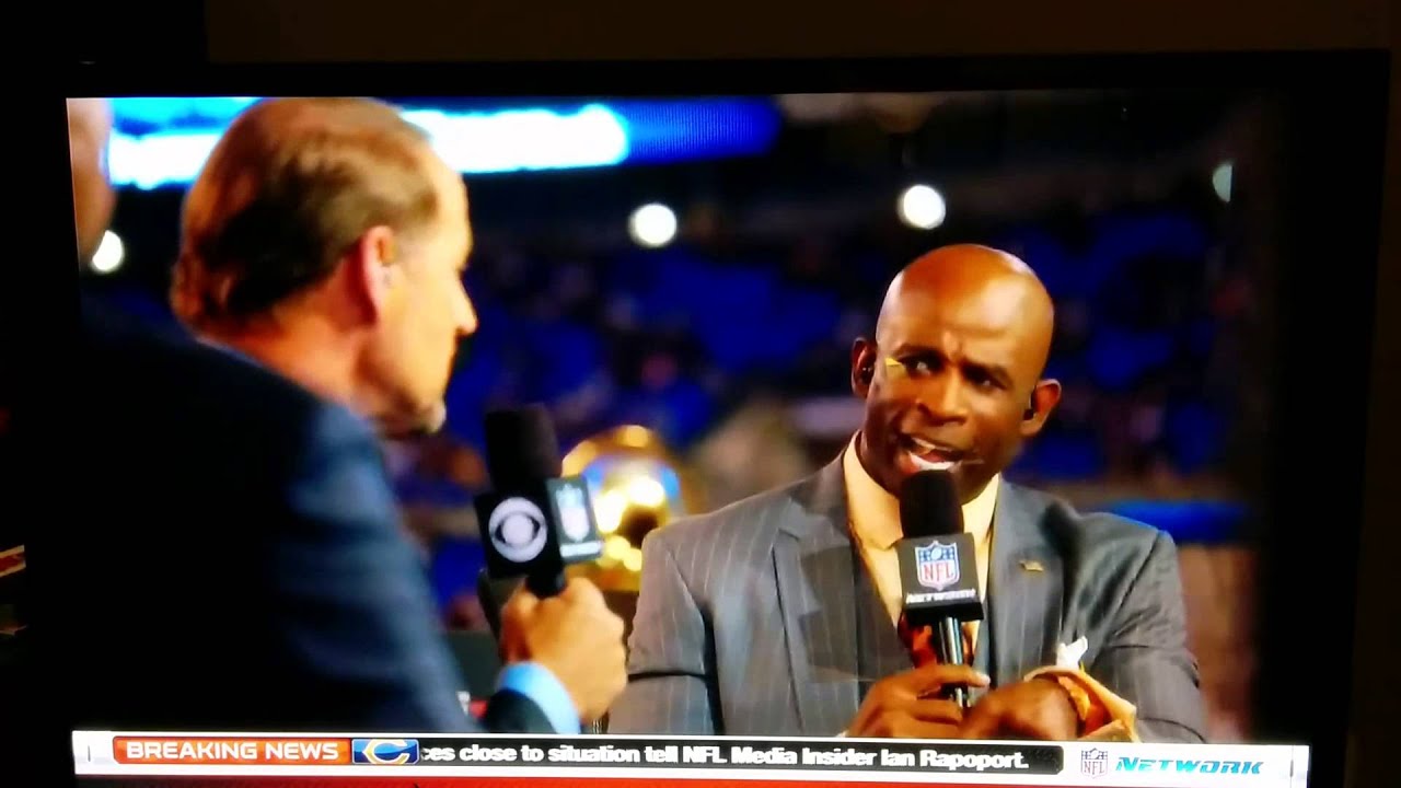 NFL Network advertising the half time show of a bad Thursday Night ...