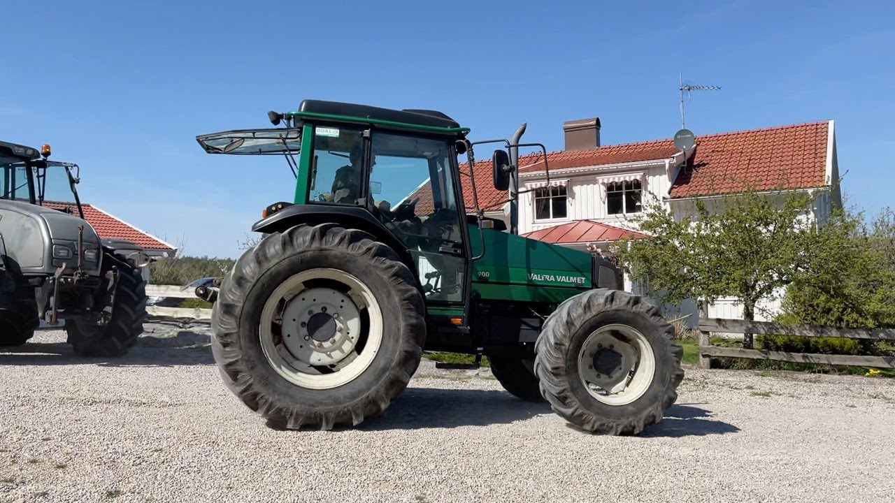 Köp Traktor Valtra Valmet 900 Autocontrol på Klaravik - YouTube
