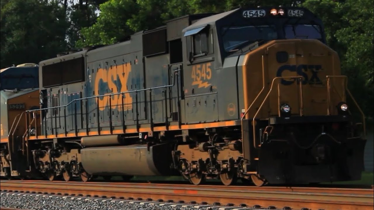 CSX 4545 SD70mac Leads M601 with Loud K5LA through (Rebbeca GA) 07/01/23 - YouTube