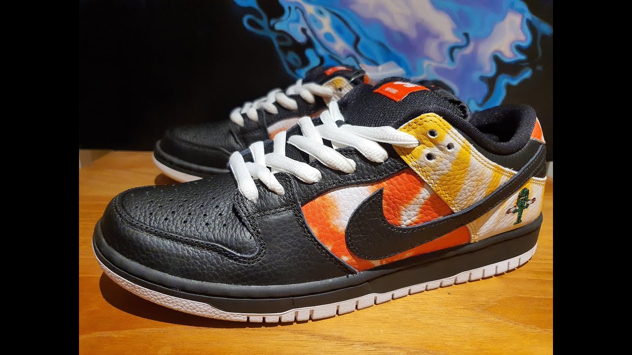 EP. 41 Nike SB Dunk Rayguns Review (One of my favorite shoes!) - YouTube