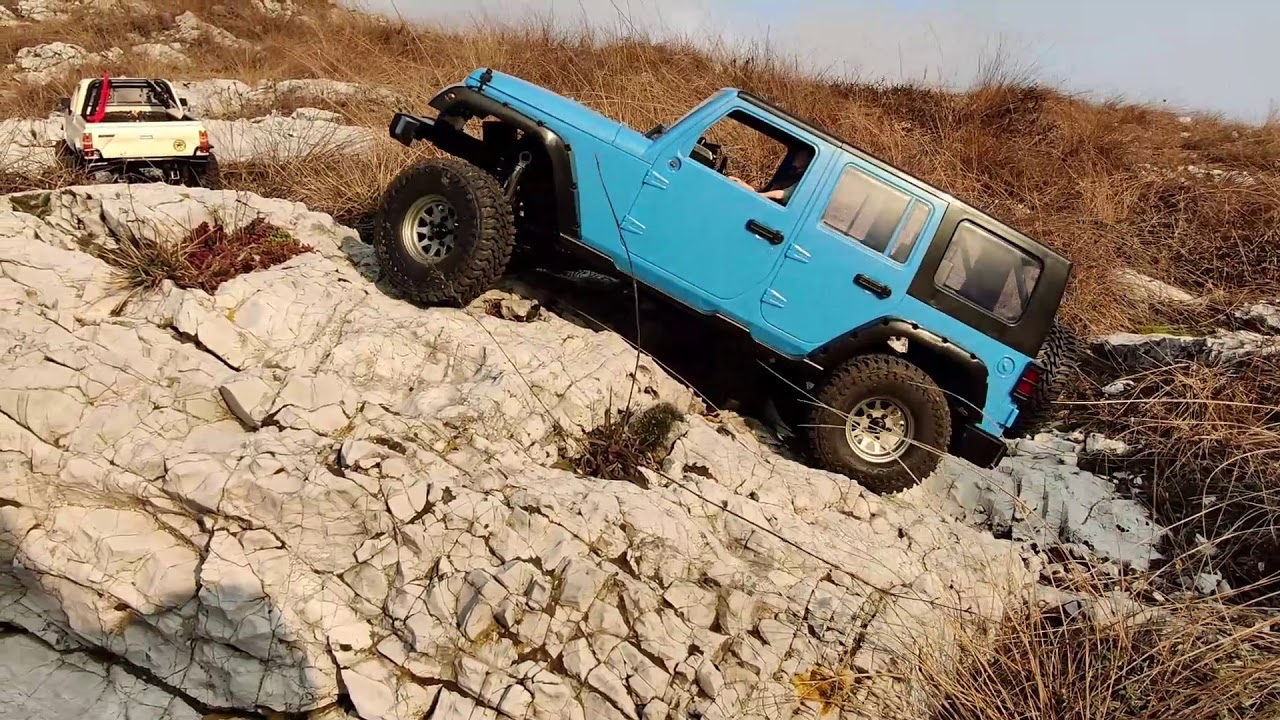 RC4WD CROSS COUNTRY OFF-ROAD RTR W/ 1/10 BLACK ROCK driven - no ...