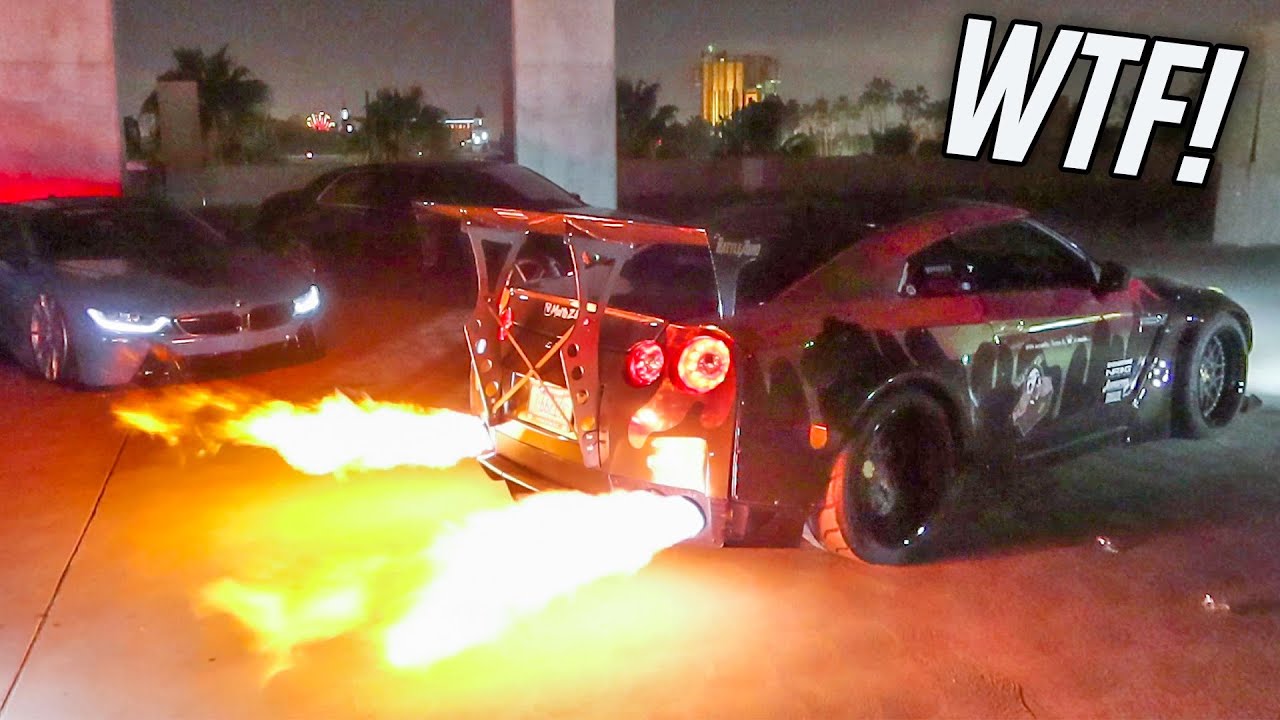 WIDEBODY NISSAN GTR SPITS HUGE FLAMES!!! (FLAMETHROWER) - YouTube