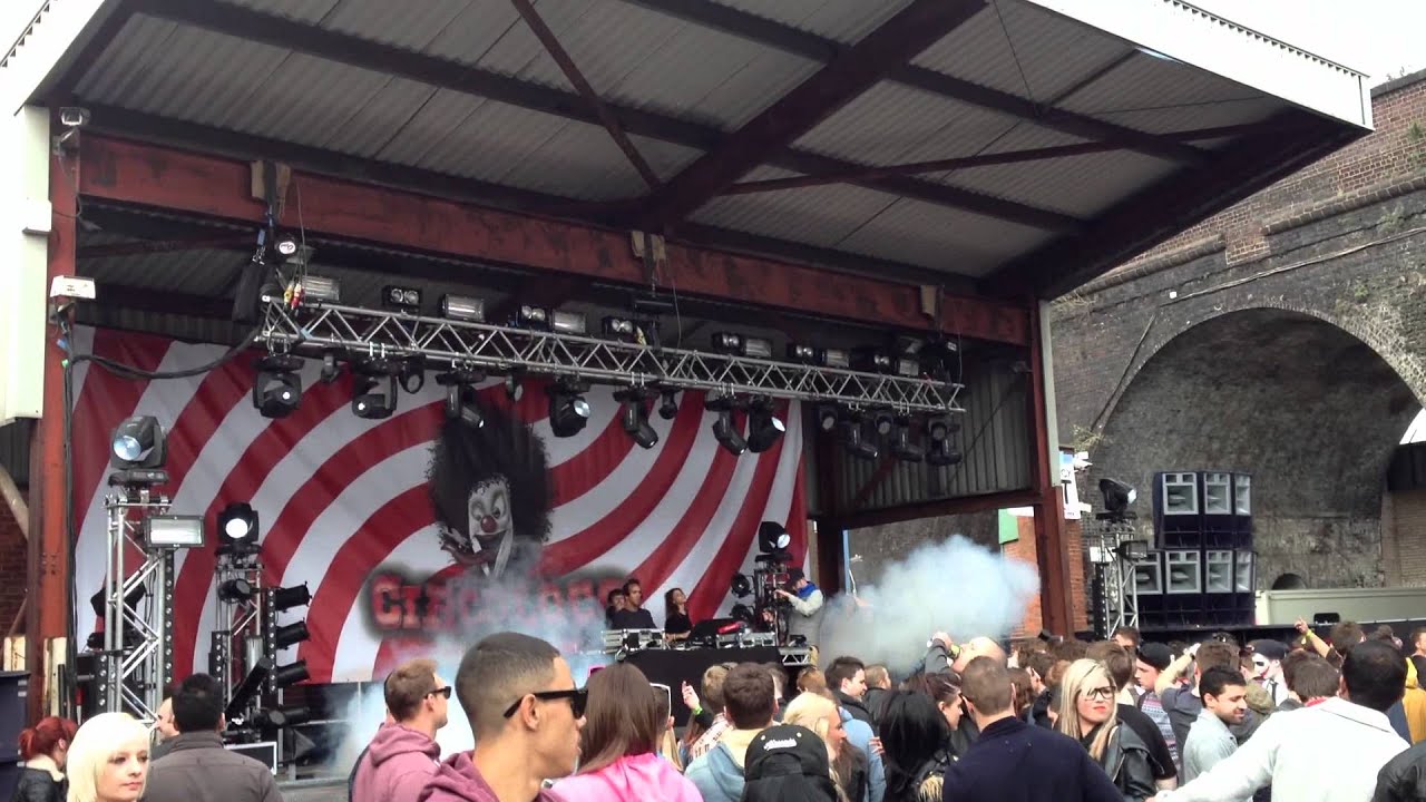 Circo Loco in the Arena - 7/4/12 - Clip 3 - YouTube