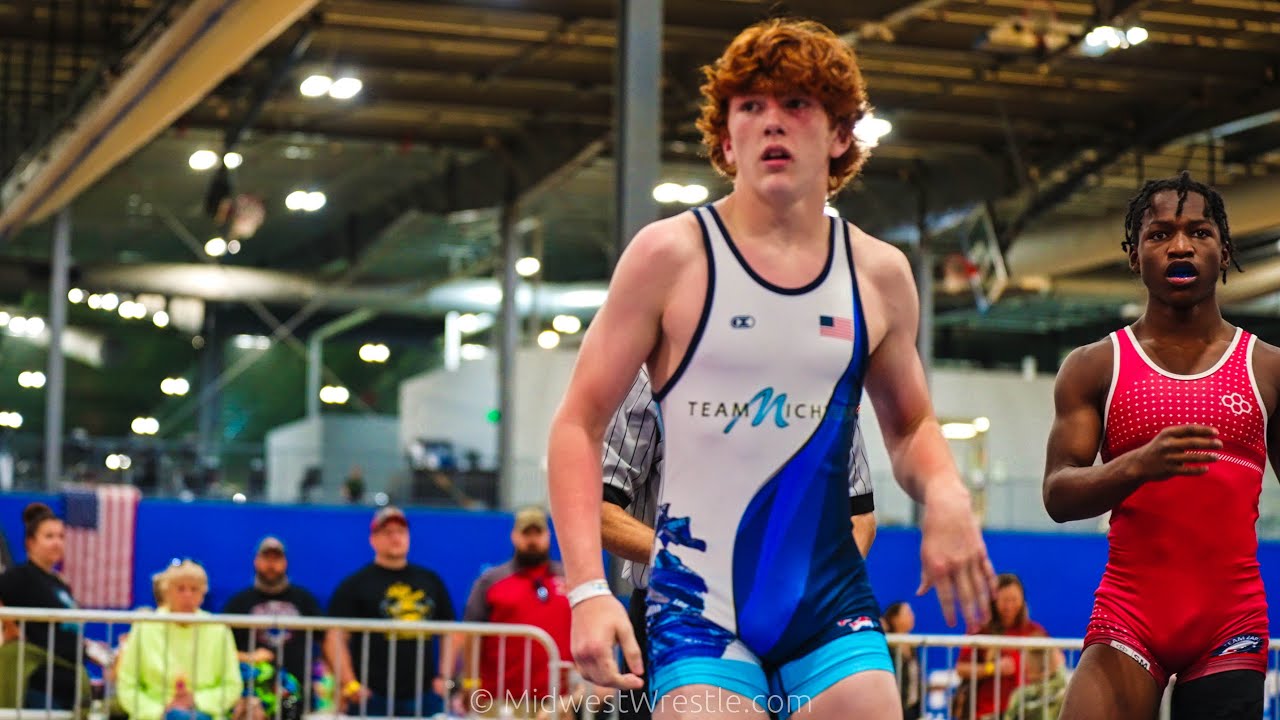 137 15U – Blake Sloan {G} of Clinton Wrestling MI vs. Iverson Mejia {R ...