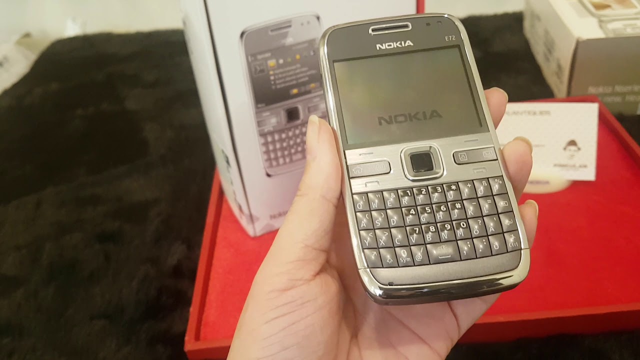 Điện thoại Nokia E72 Full box_ like new - YouTube