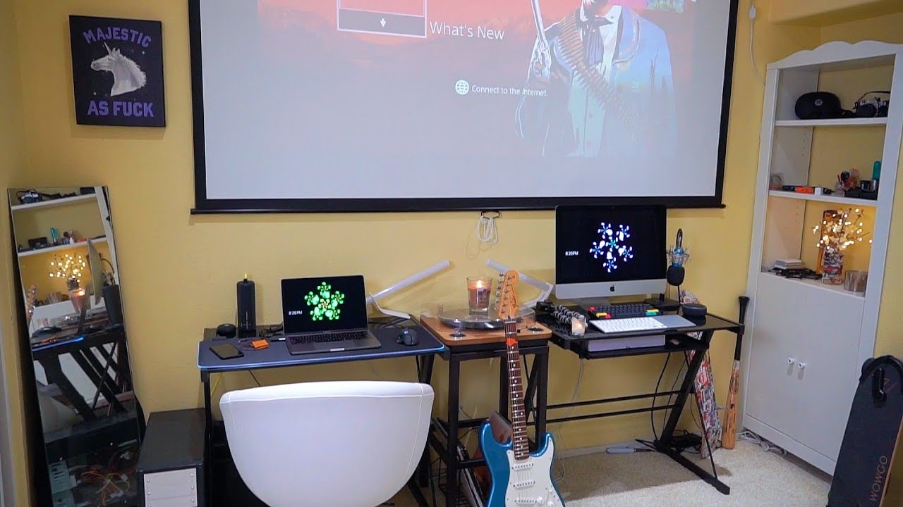 Tech Room Makeover 2020 + Old Room Tour - YouTube