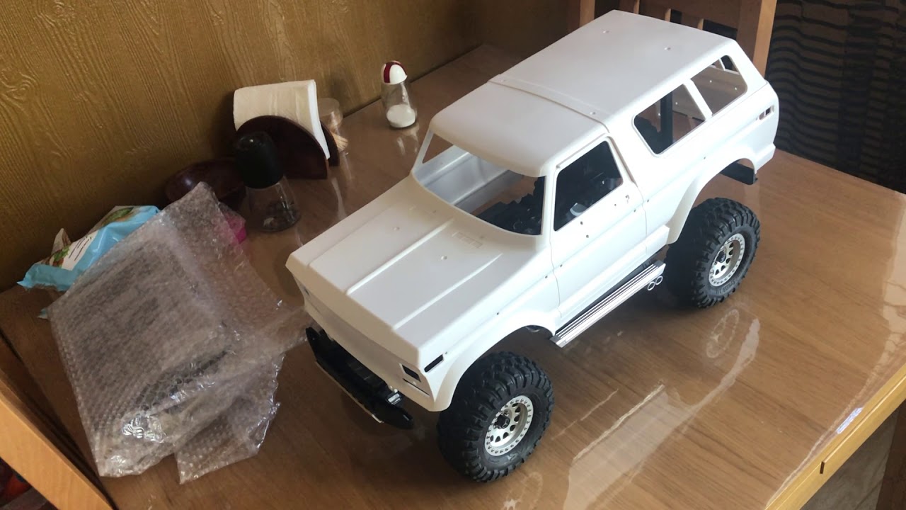 Ford Bronco Hard Body on TRX4 - YouTube