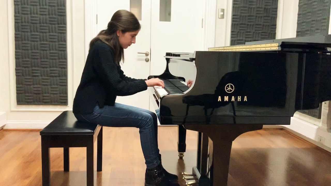 Karla Francisca Cepeda Sonata Op 49 no 2 Beethoven - YouTube