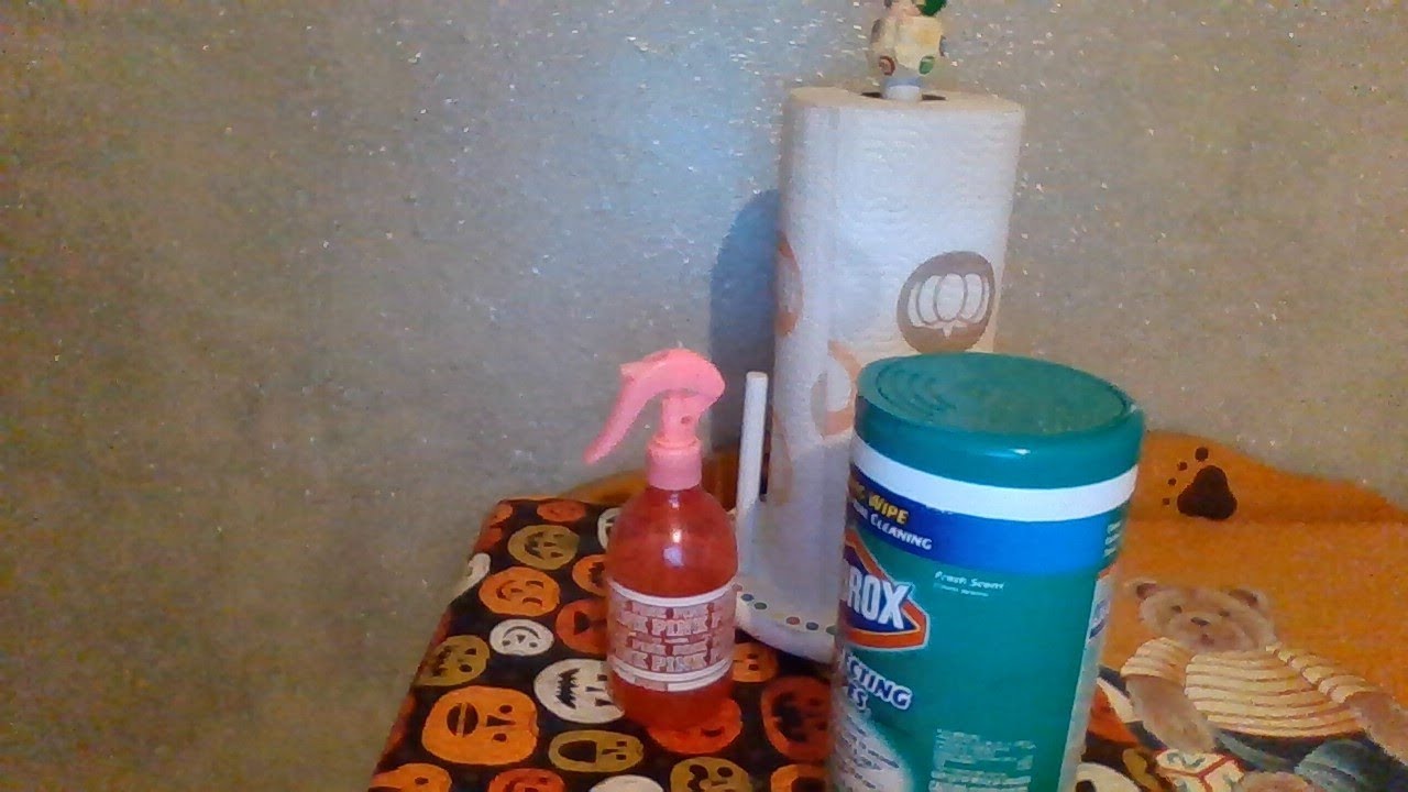 Table Cloth trick Newtons first law of motion - YouTube