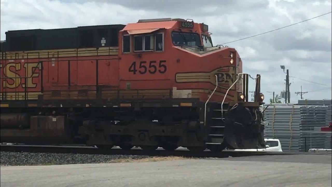 BNSF 4555 & 7757 (5/20/21) - YouTube
