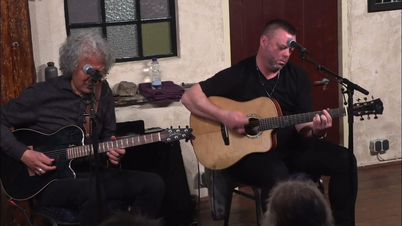 Erwin Java & Sean Webster, Hear Me Now - YouTube