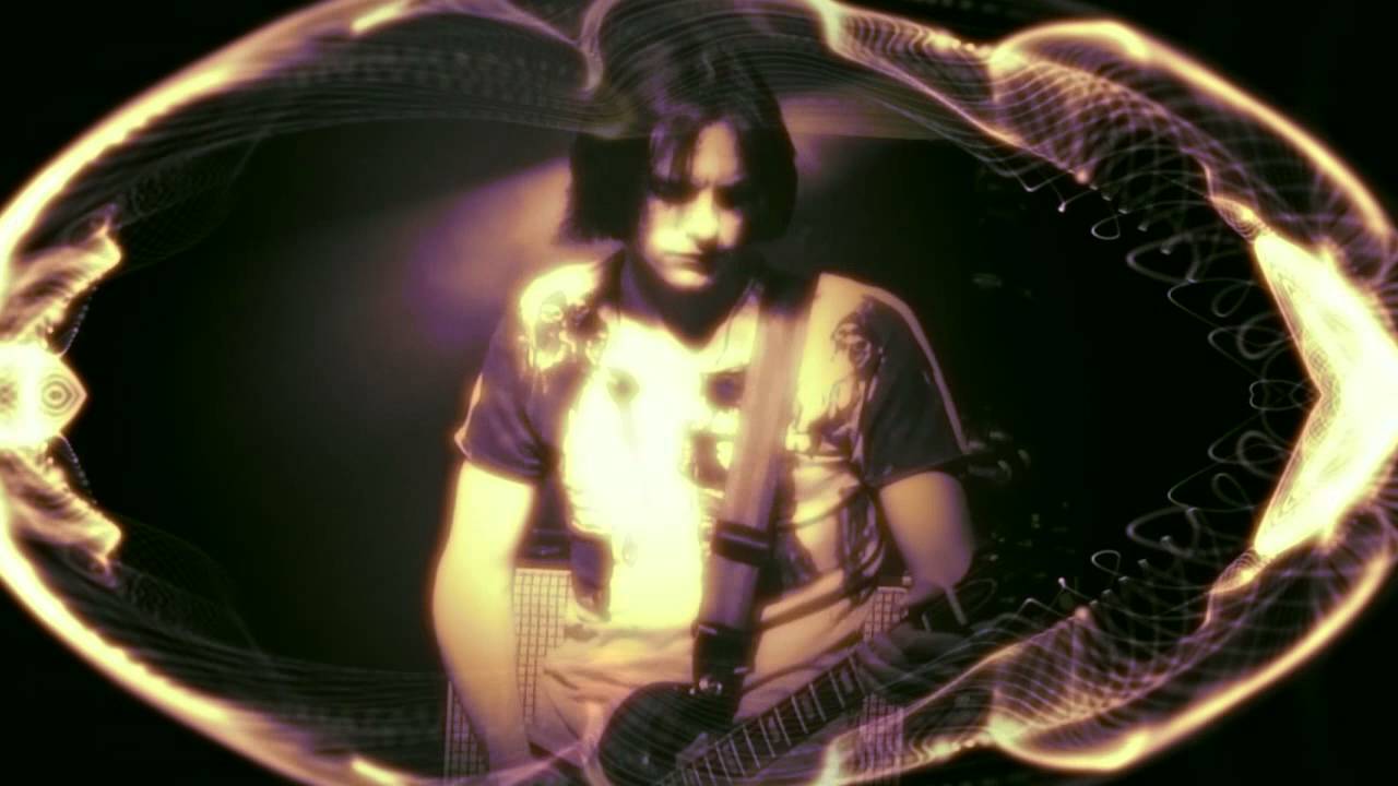 A glimpse of Pretentious, Moi?! - YouTube
