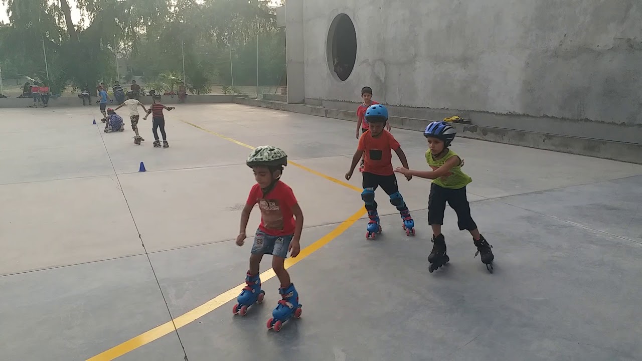 Skating classes for kids surat - YouTube