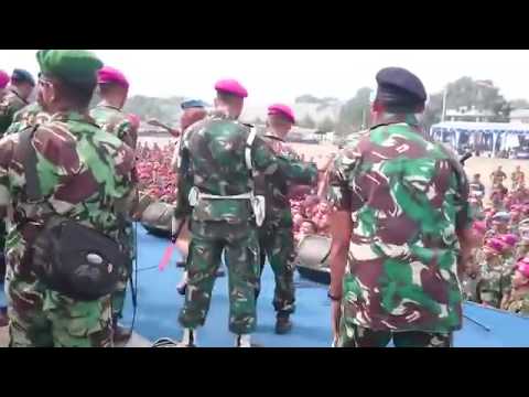 TNI goyang ABG Tua sama artis anunya langsung kencang