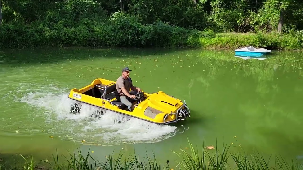 Argo 8x8 Frontier 650 - YouTube