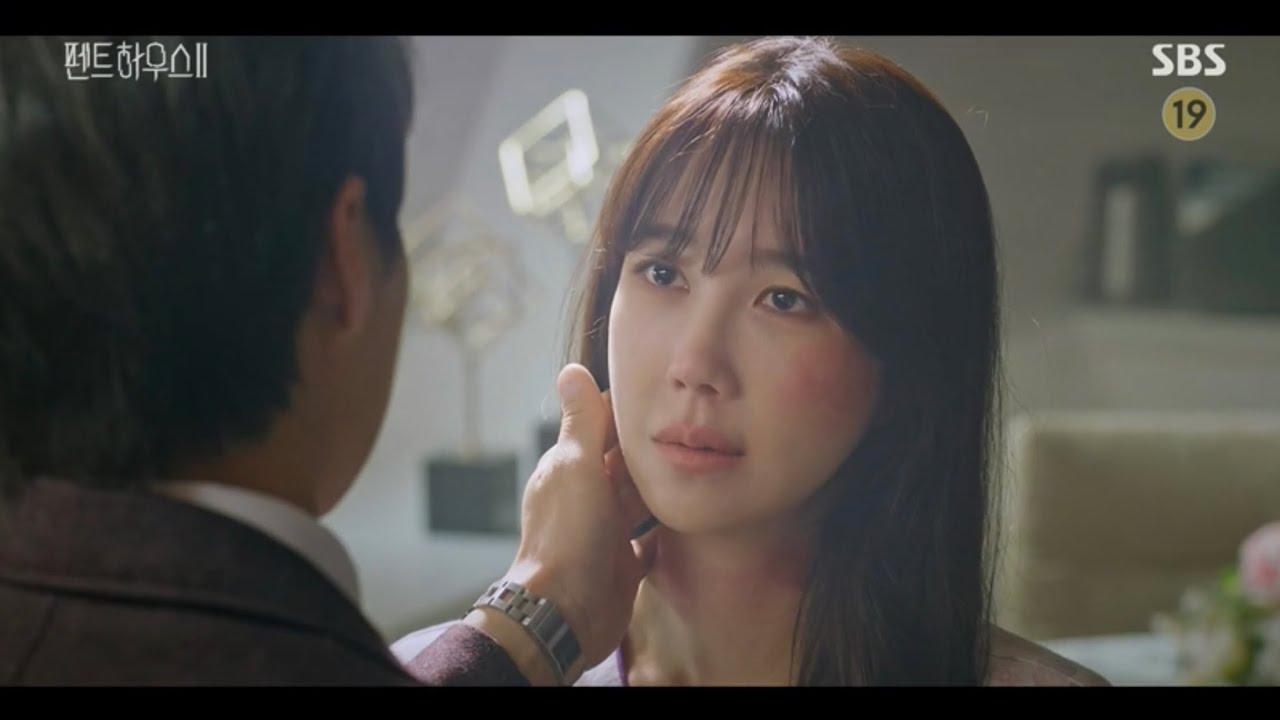 Penthouse season 2 - Logan and Shim Su Ryeon kiss scene - YouTube