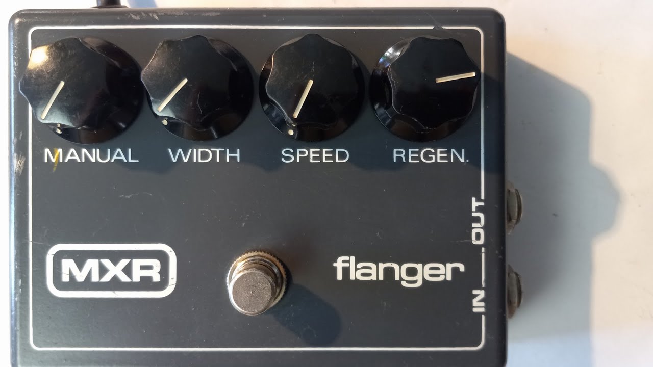 MXR Flanger 117 trimpot adjustment - YouTube