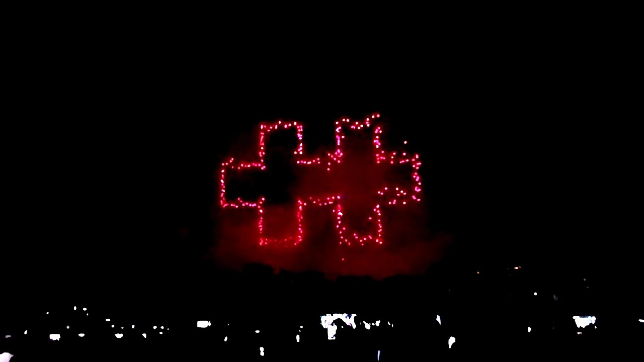 【完整公開】112國慶煙火在台中 中央球場 3萬發煙火彈 11分鐘視覺饗宴 (橫式) - YouTube