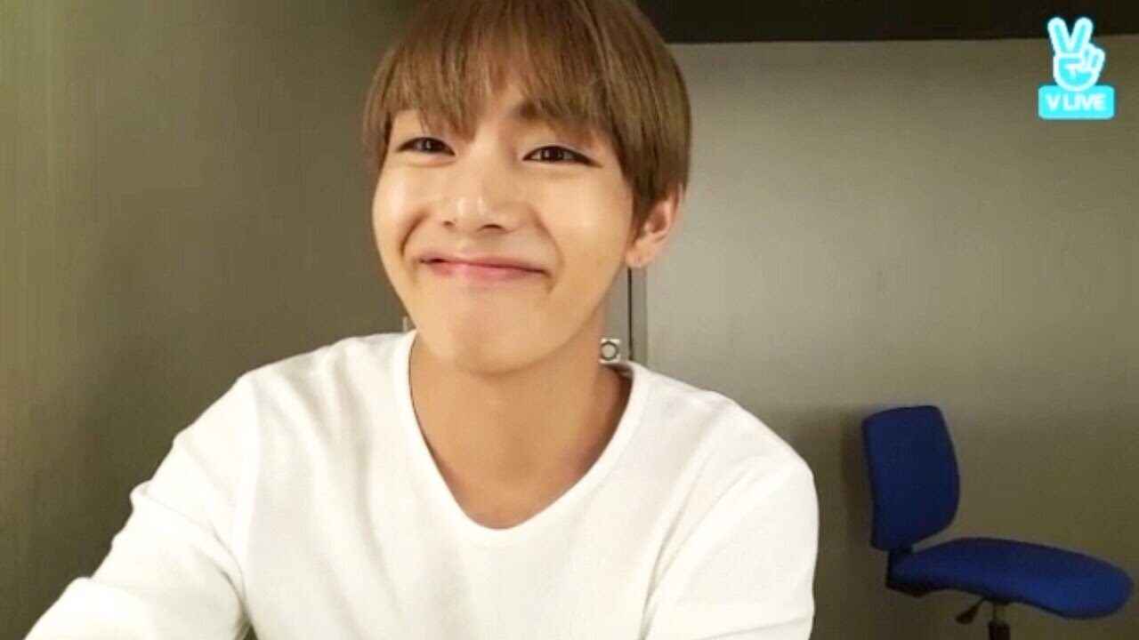 [VLIVE] V ''Live em Macau'' 18062016 (Legendado PT-BR) - YouTube
