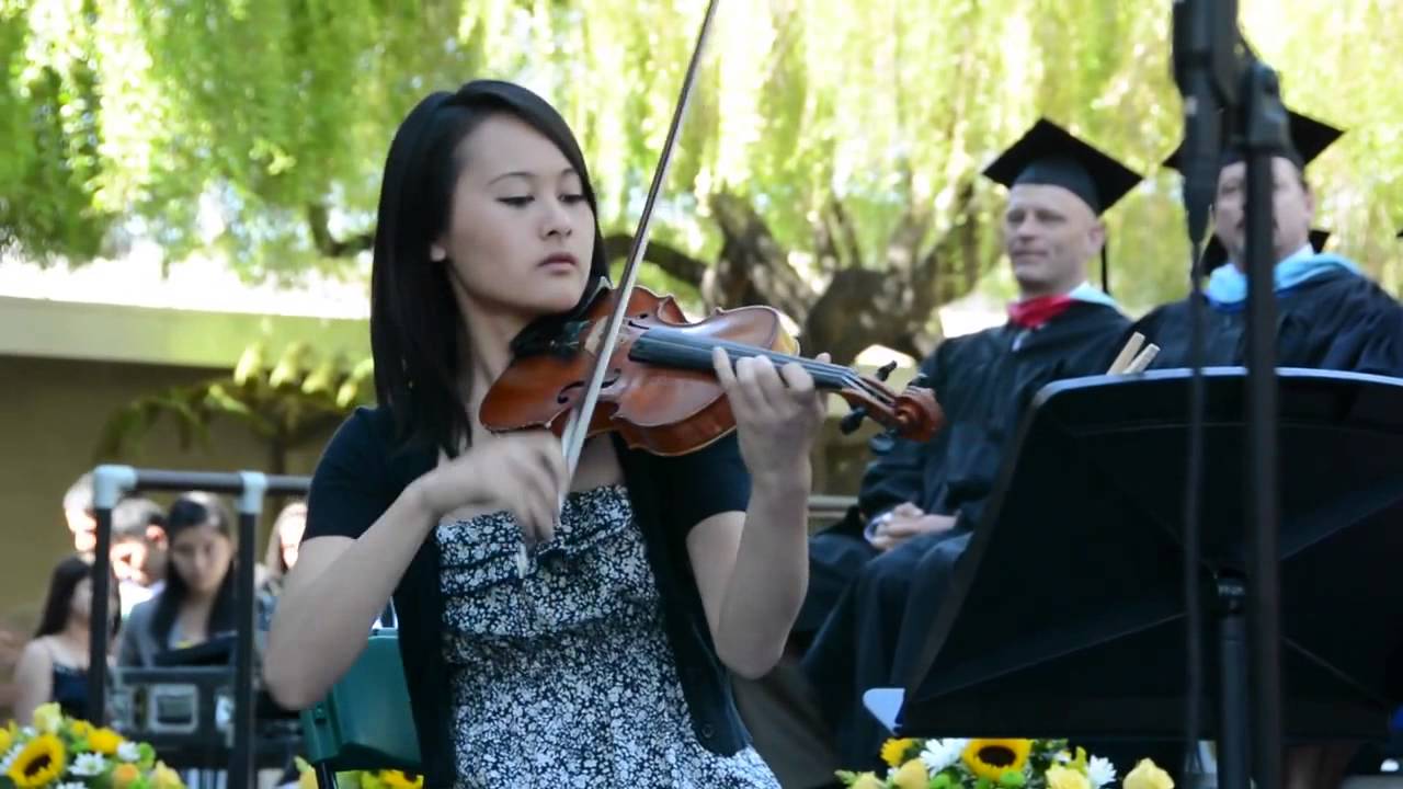 Senior Helen Wu playing at Matriculation - YouTube