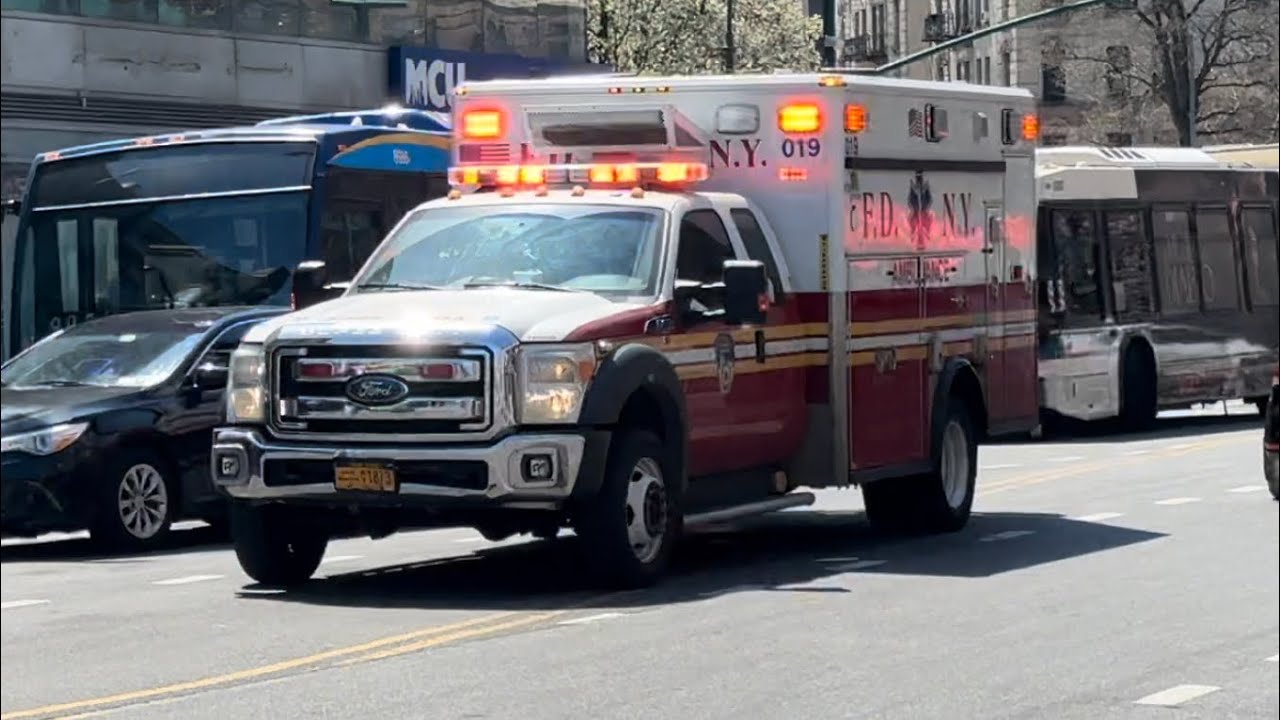 FDNY EMS Responding Code 3 | 4/9/23 - YouTube