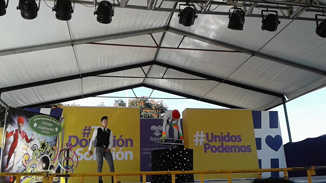 Payaso Guzmancito teletón guadalajara 2016 - YouTube