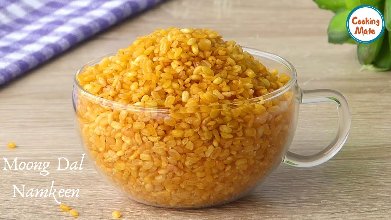 Moong Dal Namkeen Recipe by Cooking Mate | Mung dal vaja | Fried Mung ...