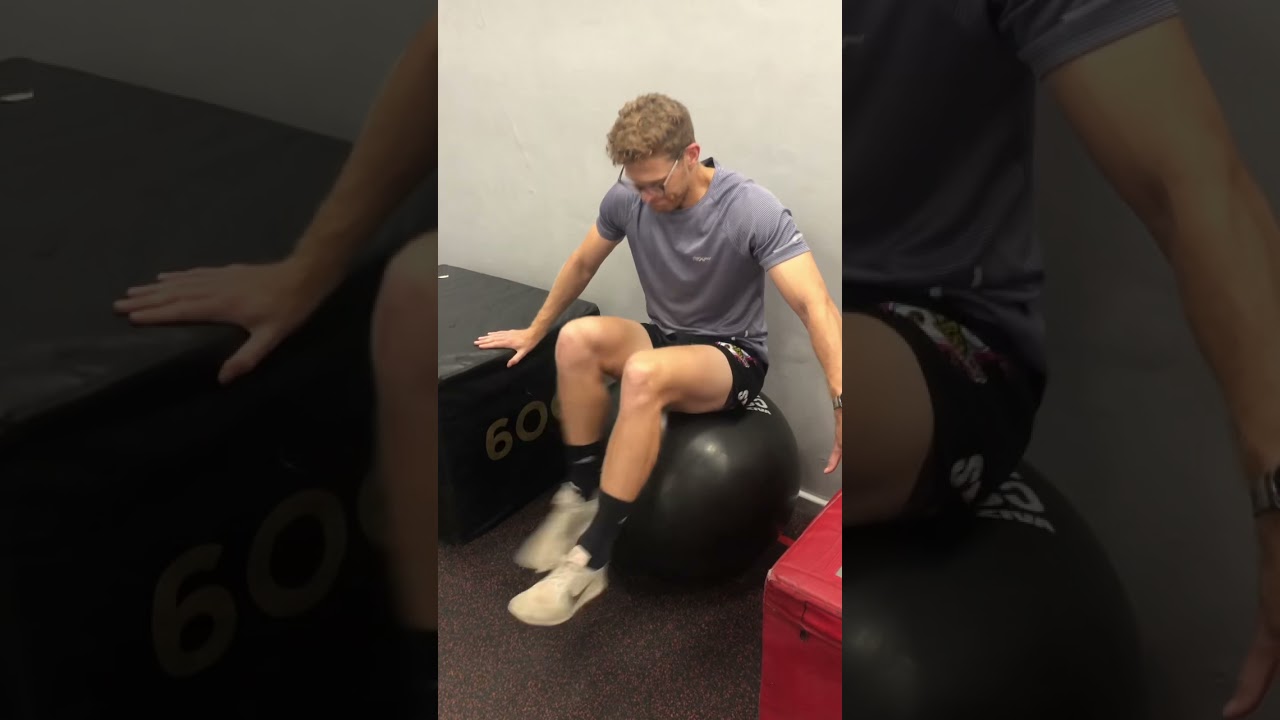 Shortened hamstring tantrum - YouTube